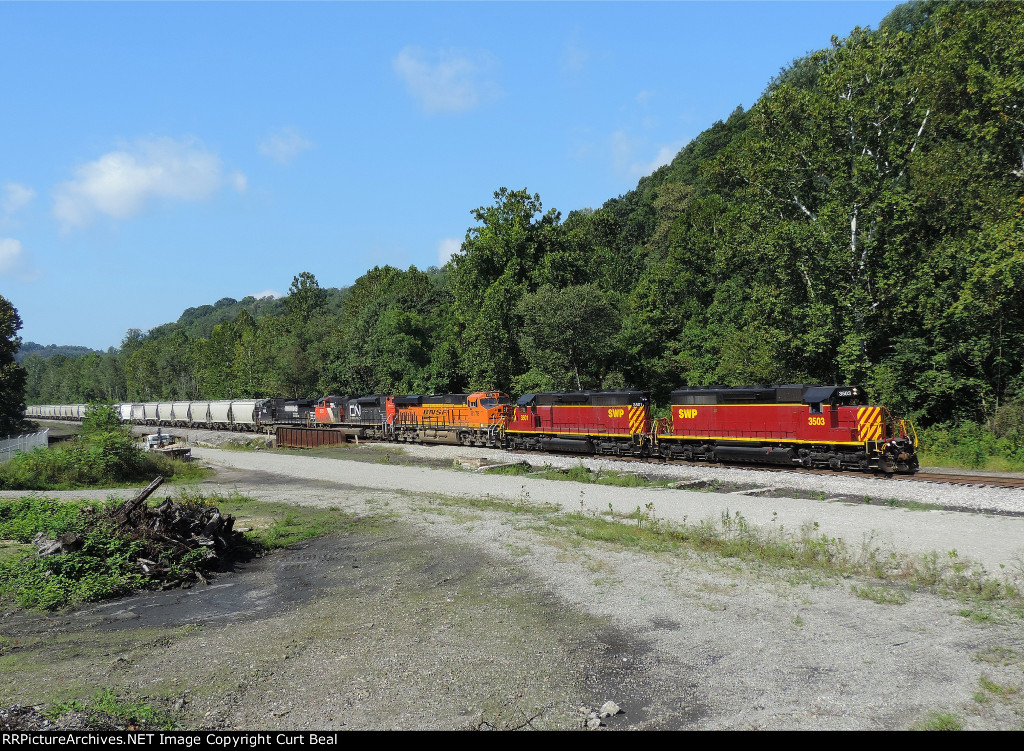 SWP 3503, SWP 3501, BNSF 8178, CN 8923, NS 9481